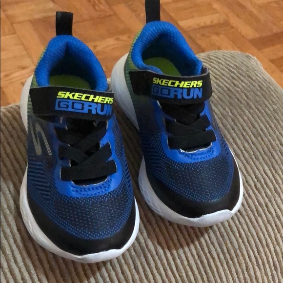 Shoes | Baby Snickers Size 5 | Poshmark